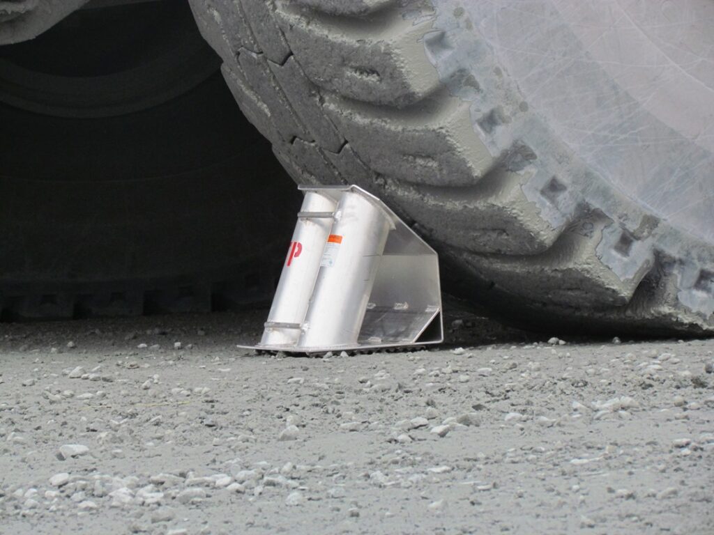 Wheel Chocks | B&D Manufacturing